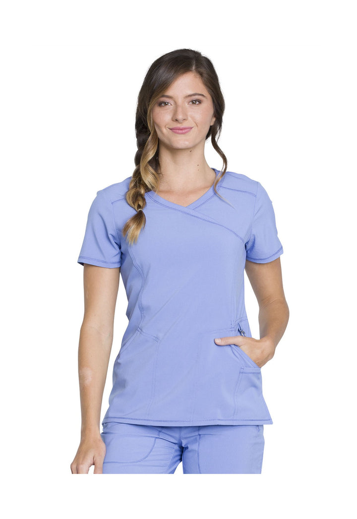 Cherokee Infinity Chile | Scrubs Antifluidos · MyScrubs
